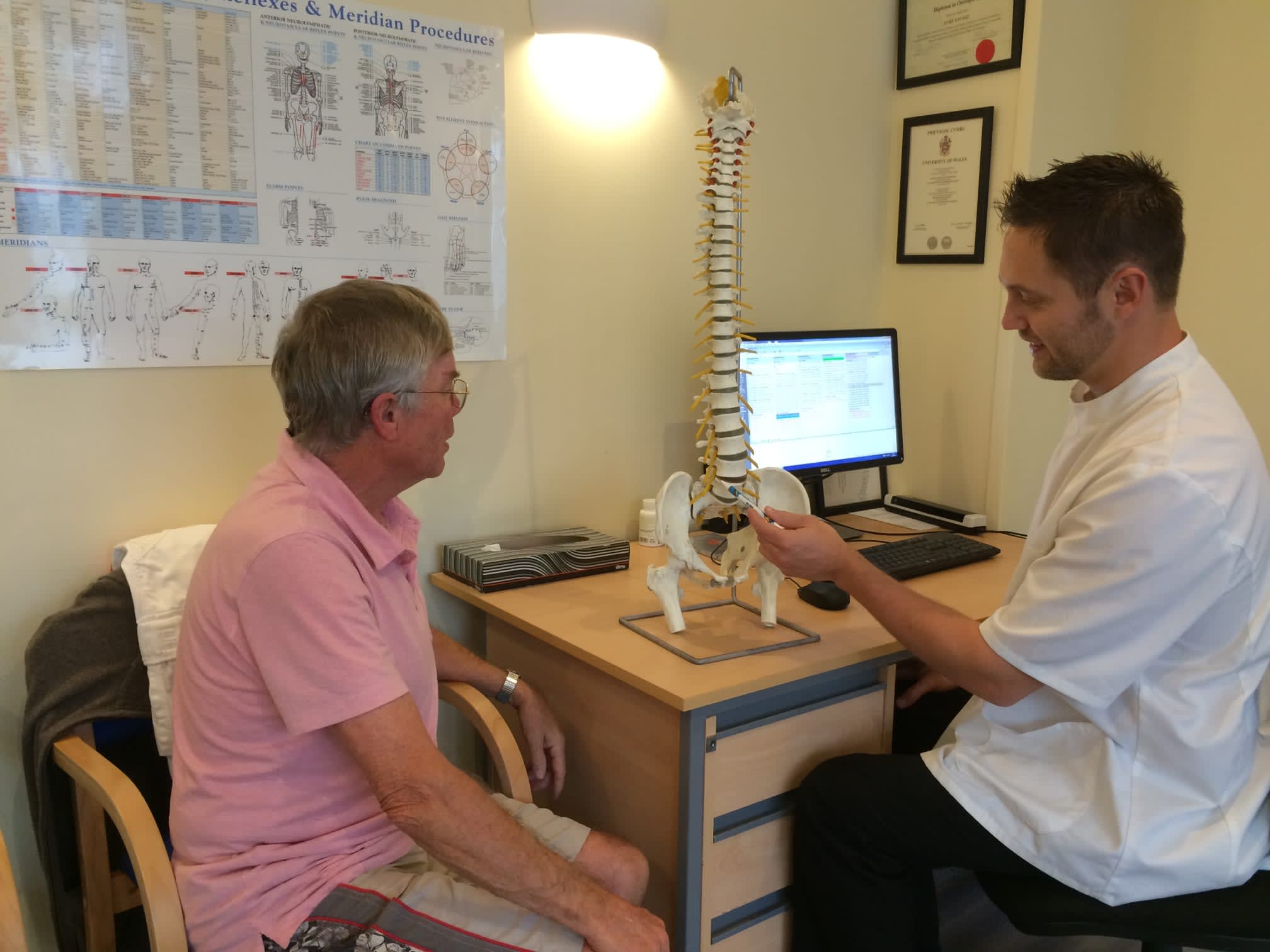 Expert Neck Pain Assessment - Worthing Neck and Shoulder Pain